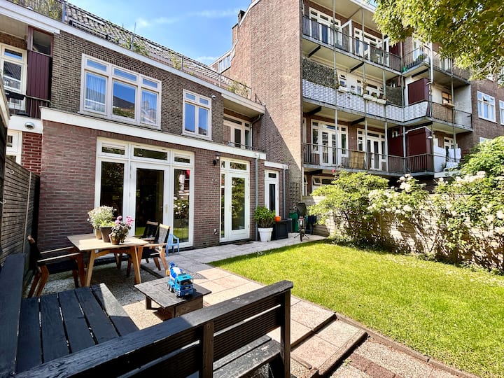 Spacious & Renovated 2br Apartment With Garden - Amsterdam