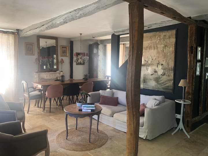 Charmante Maison De Campagne Rénovée Avec Piscine - Aquitaine