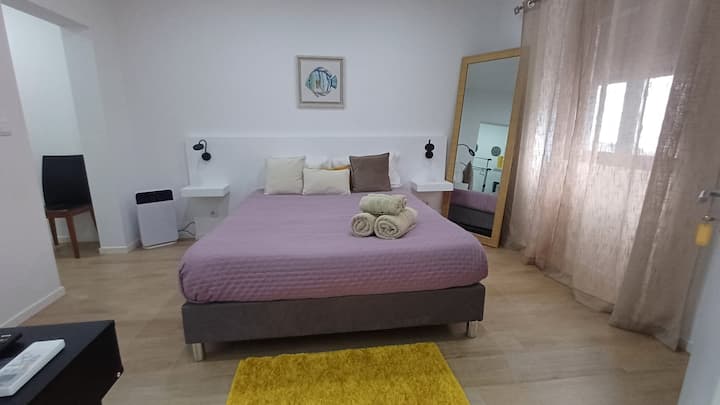 Quarto Ponta Delgada Com Casa De Banho Privada - Ponta Delgada