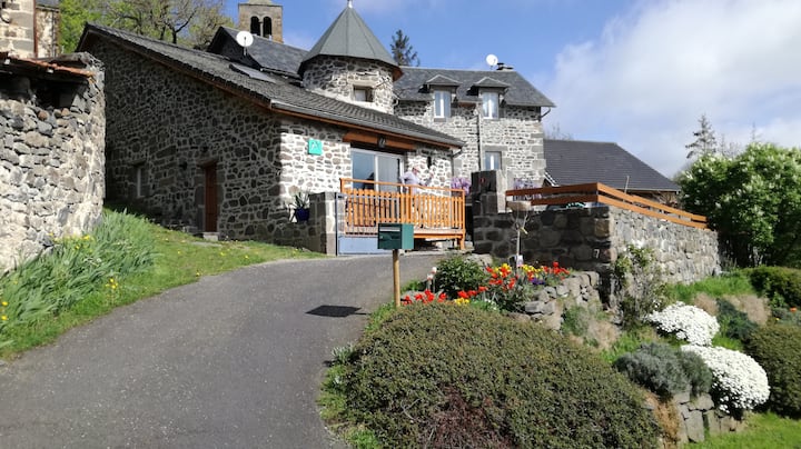 Les Hirondelles De Brigitte - Saint-Nectaire