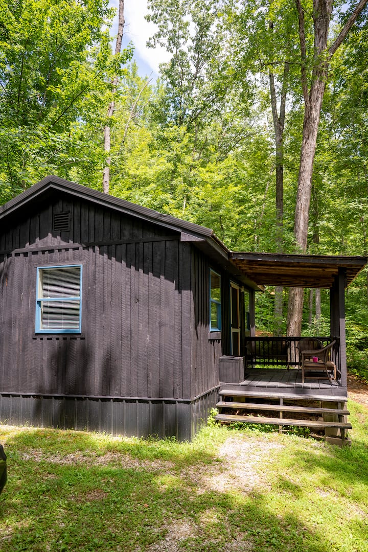 Beauty Cabin #3 - The Grotto, Olive Hill