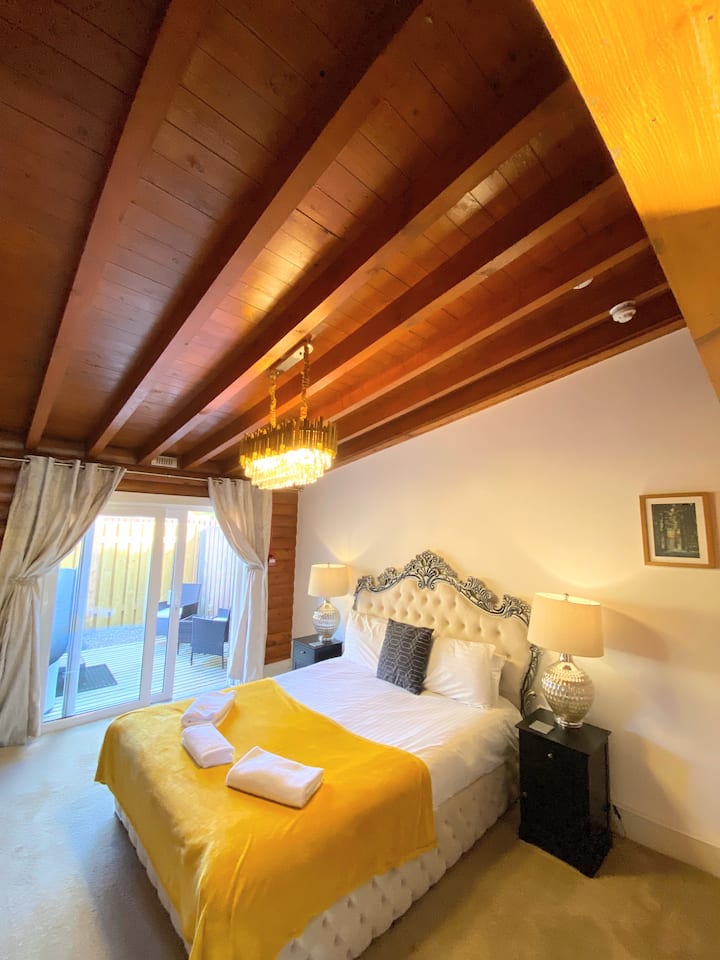 Kaoglen Spruce-hot Tub-cairngorms Mountains - Pitlochry