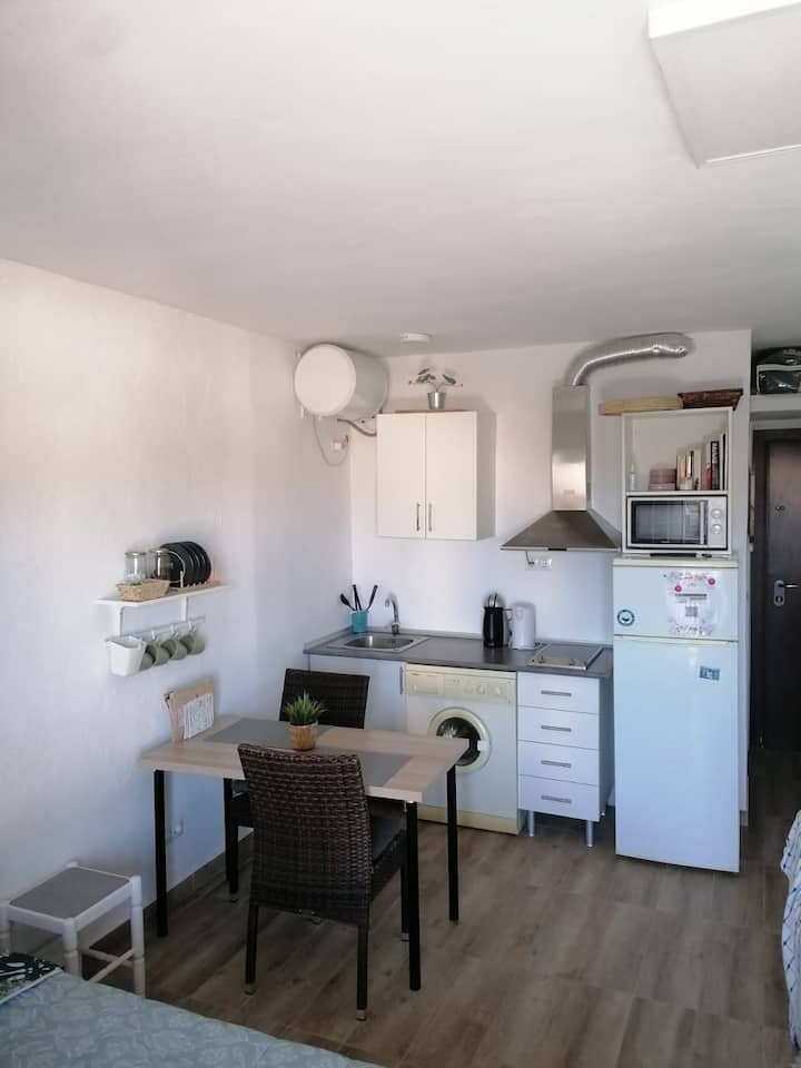 Estudio A Pocos Minutos De La Playa En Marbella - Marbella