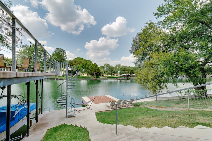 Waterfront Home On Lake Dunlap - New Braunfels, TX