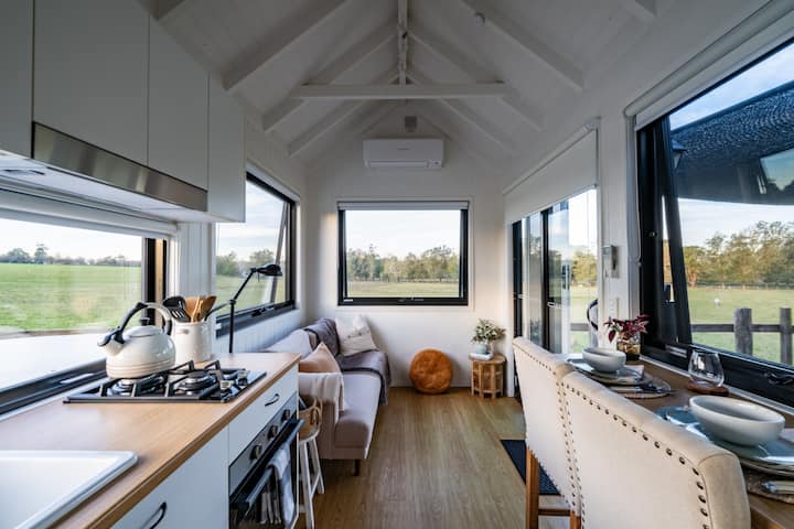 Our Tiny Farm Retreat - Newcastle