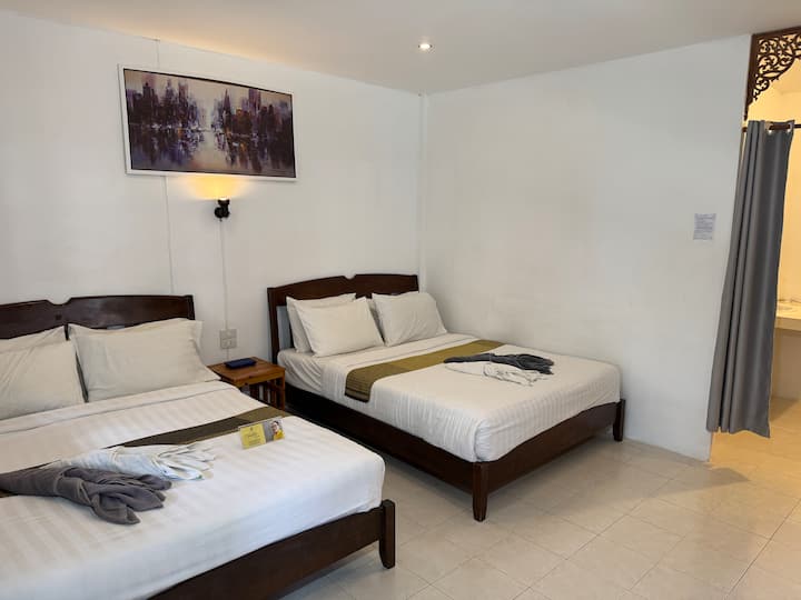 One Bedroom Bungalow With Two Beds And Patio - Ao Nang