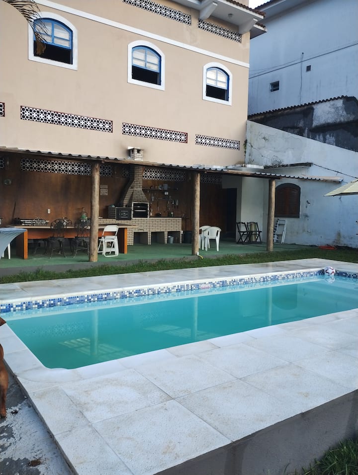Chalé Inteiro Com Piscina E Vista Para O Lago - Petrópolis