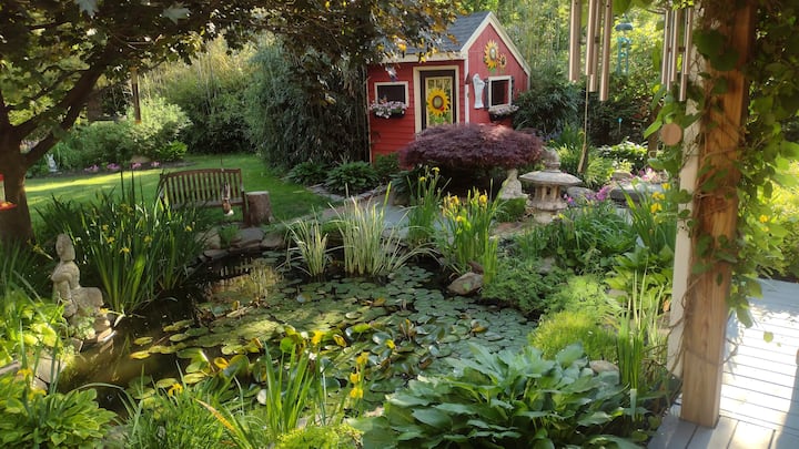 Private Guest Home - Relax By The Goldfish Pond - 麻薩諸塞