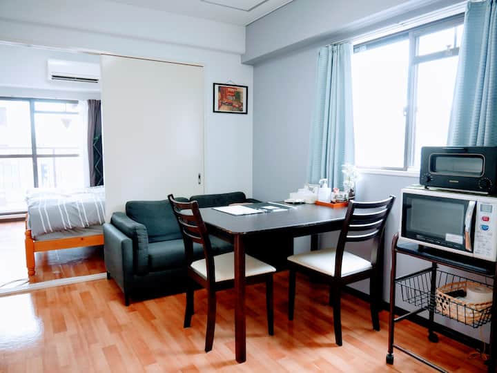 701: Front Of Sub. Exit/post Office On 1st Floor - Osaka