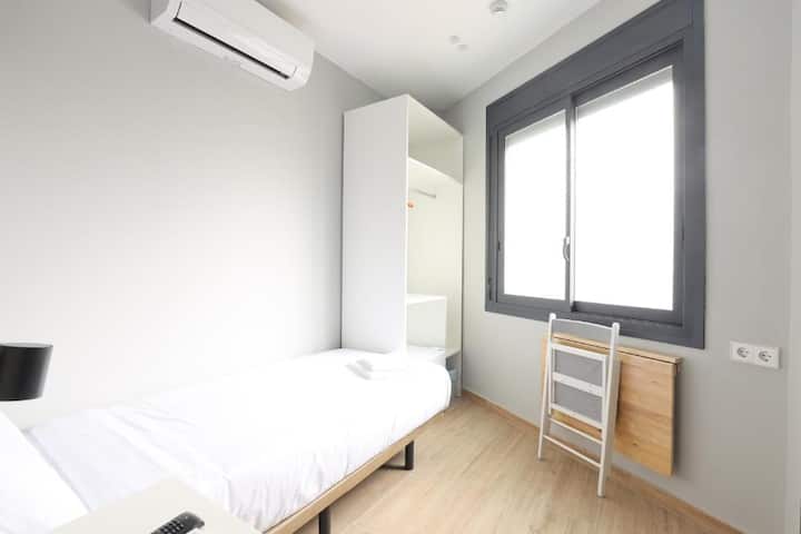 Habitacion Individual En Hey Rooms - Sant Cugat del Vallès