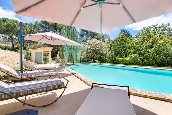 Adorable 1 Bedroom Guest House With Pool Access - Saint-Zacharie