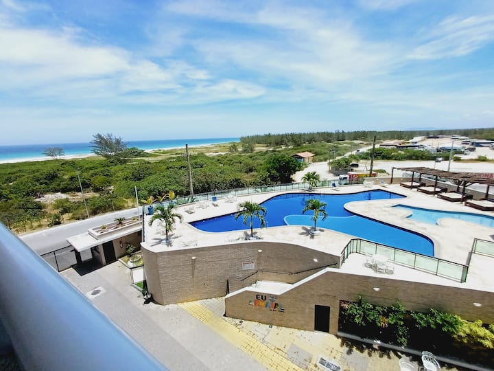 Apto Pé Na Areia, Praia Grande - Condomínio C/tudo - Arraial do Cabo