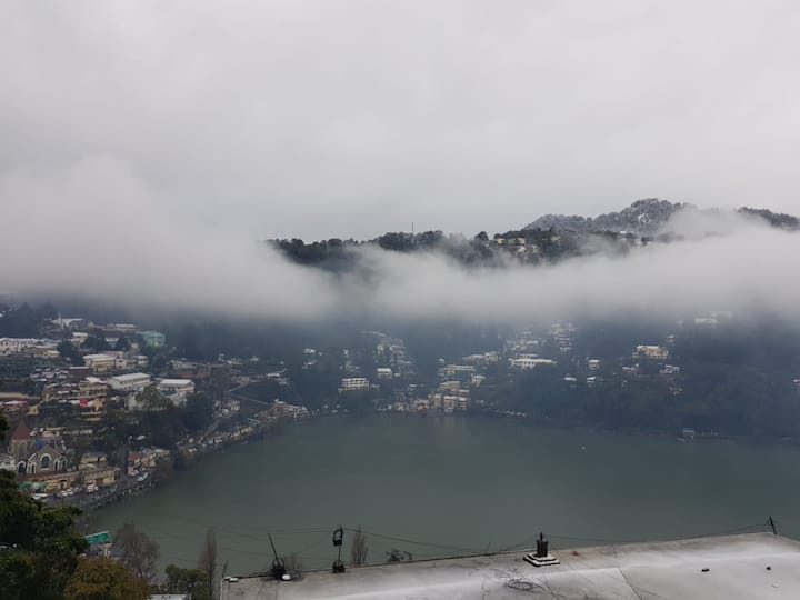 A Home Away From Home
Sudarshan Hotel S - ナイニタール