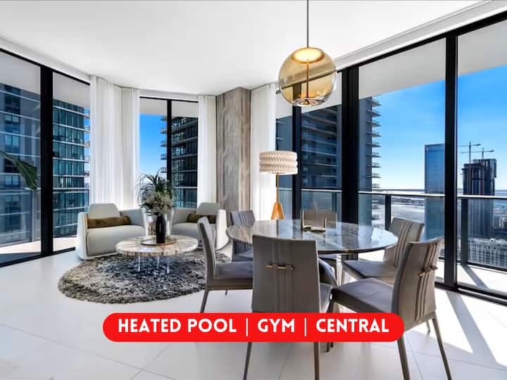 Posh Penthouse, Stunning Ocean Views! Pool/parking - Miami