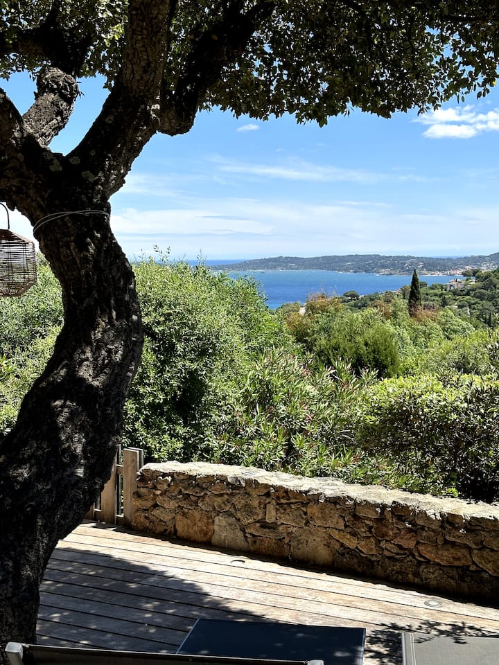 Mazet à Sainte-maxime. Domaine De Guerrevieille. - Saint-Tropez