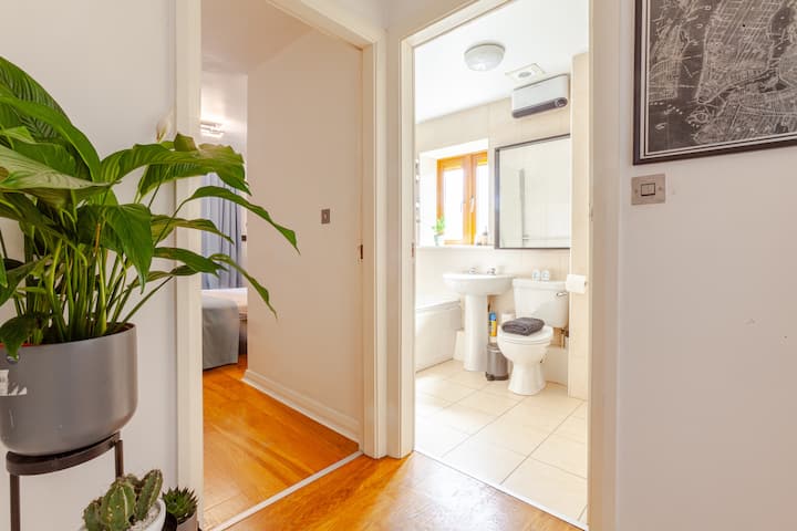 Modern, Stylish & Private Room In Central Dublin. - Dublin, Ireland