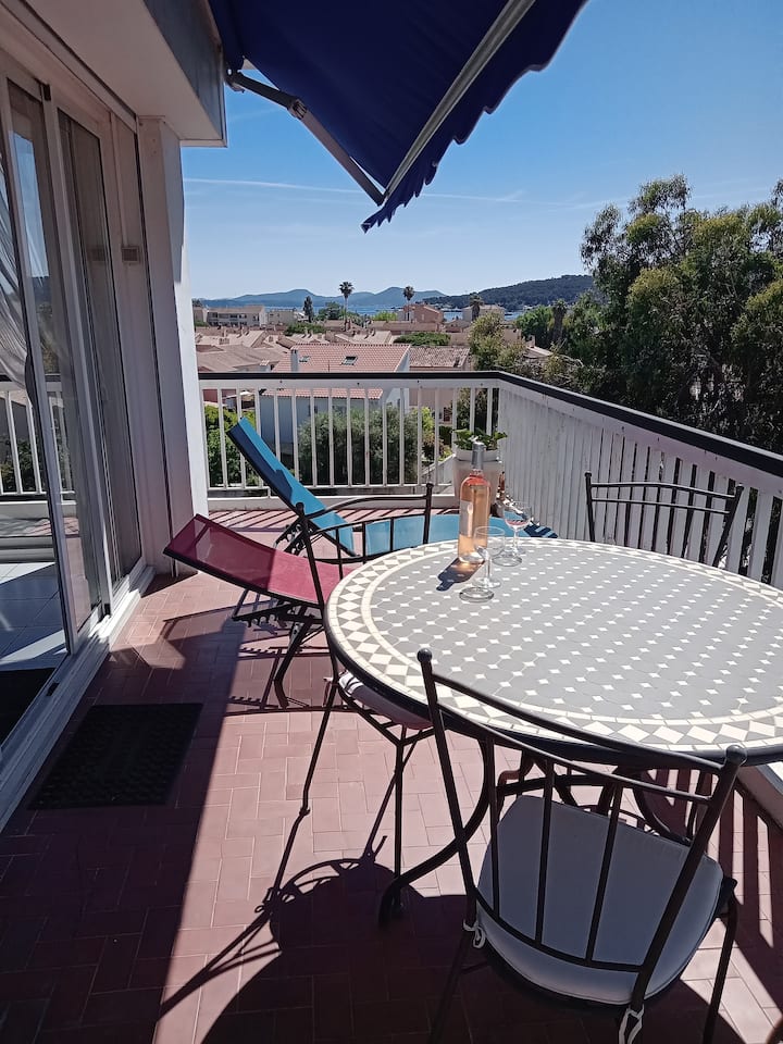Appartement Vue Mer, Clim, Wifi, Parking Gratuit - La Seyne-sur-Mer
