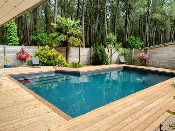 Maison Avec Piscine Au Coeur De Lit Et Mixe - Lit-et-Mixe