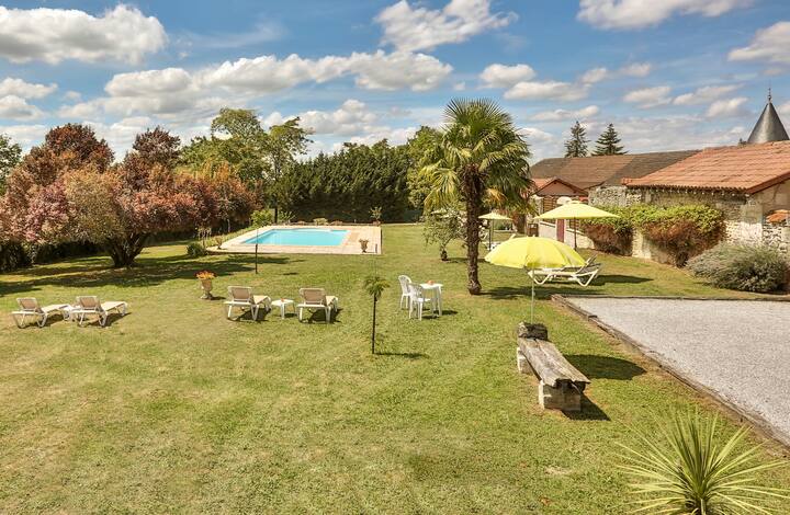 Gite Spacieux & Lumineux Au Calme Avec Piscine - Dordogne
