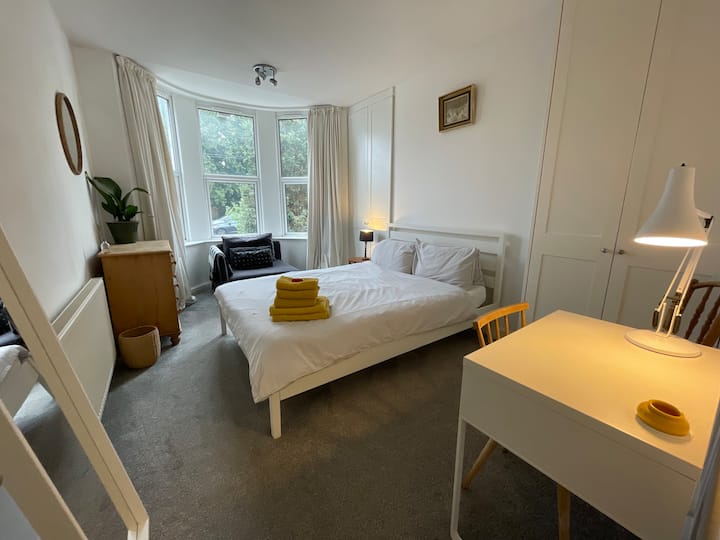 Entire Flat By Eastville Park - Bristol
