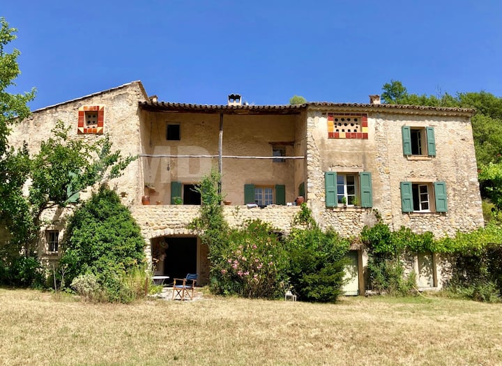 Mas Des Crouès. Domaine Provençal Avec Piscine. - Moustiers-Sainte-Marie