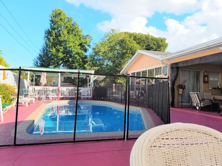 La Retraite Parfaite. Piscine/cinéma Maison - Orlando