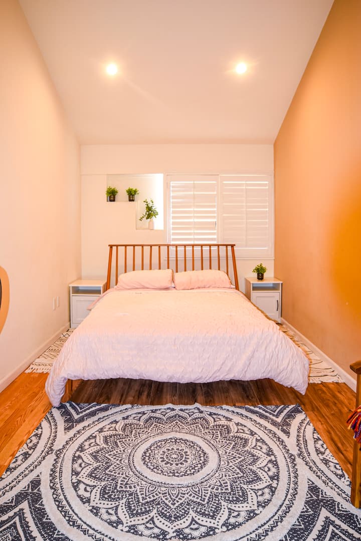 Lavish Apartment #6: Upscale Chapultepec District - Playas de Tijuana