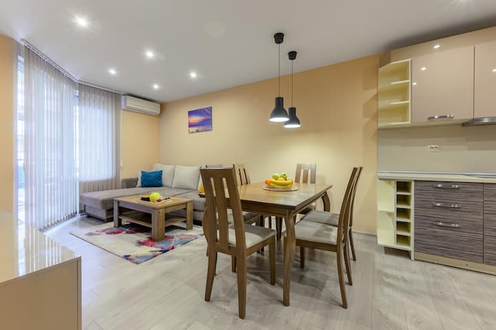 Cozy Apartment In Varna - Varna