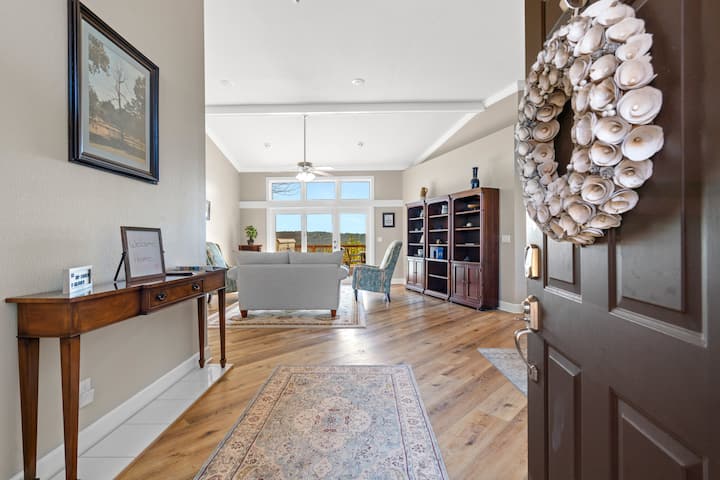 Lake View Home W/ Game Room Hot Springs Village - Hot Springs Village, AR