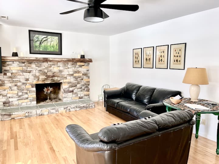 The Maple House - Fayetteville, WV