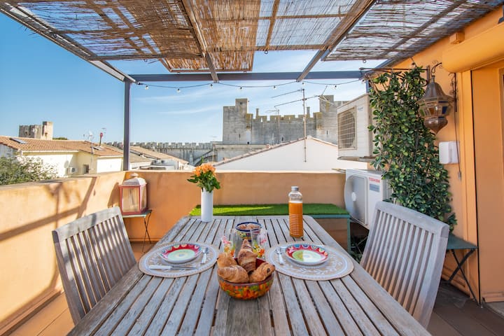 Maison 4* Au Cœur Des Remparts Avec Vue Imprenable - Port Camargue