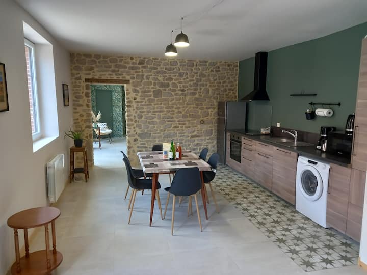 La Forge, Maison Pour 6 Avec Cour Et Parking Privé - Barfleur