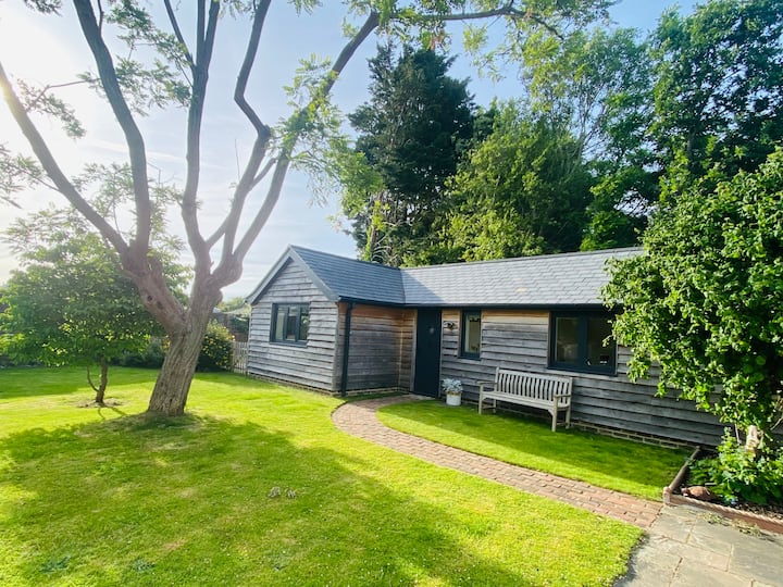 Beautifully Finished, Private One- Bedroom Barn - Bosham