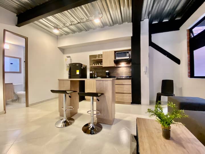 Peaceful Vibe And Modern Flair In Central Laureles - Medellín