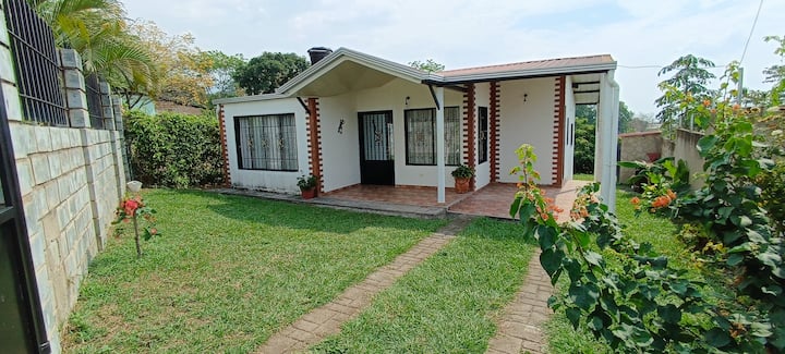 Casa De Campo En La Ulloa, Rivera (Huila) - Rivera