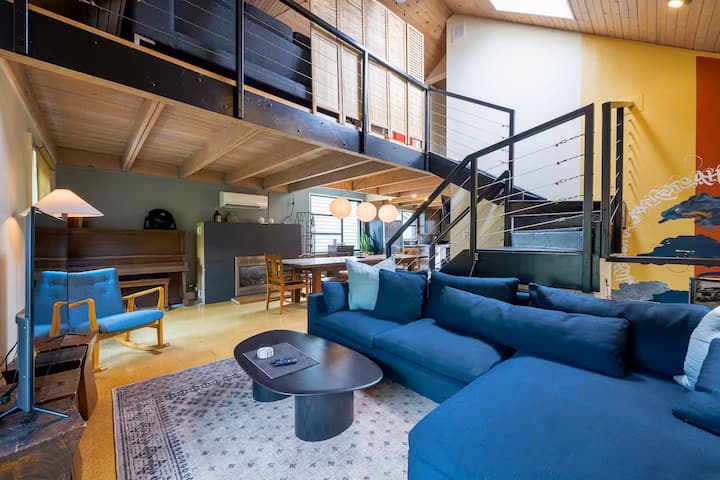 Beautiful Loft In Heart Of Capitol Hill W/ Parking - Seattle