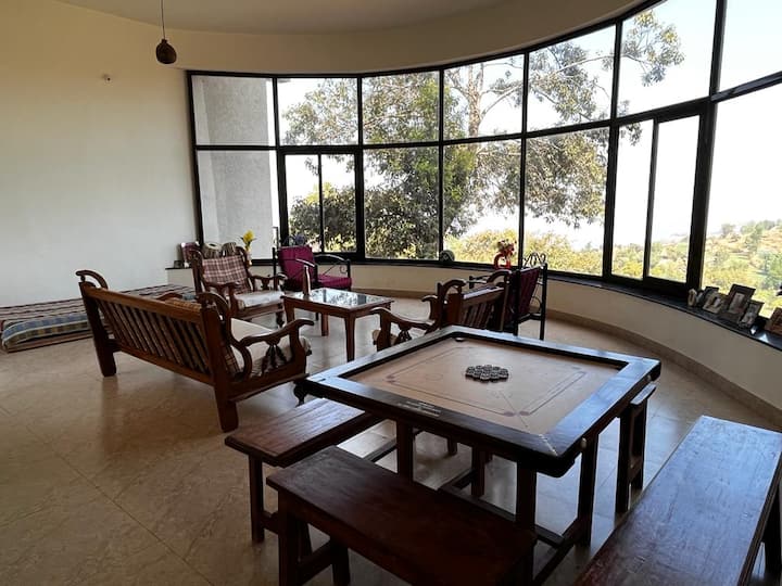 Pasaydan - Room With A Tableland View & Bathroom - Wai