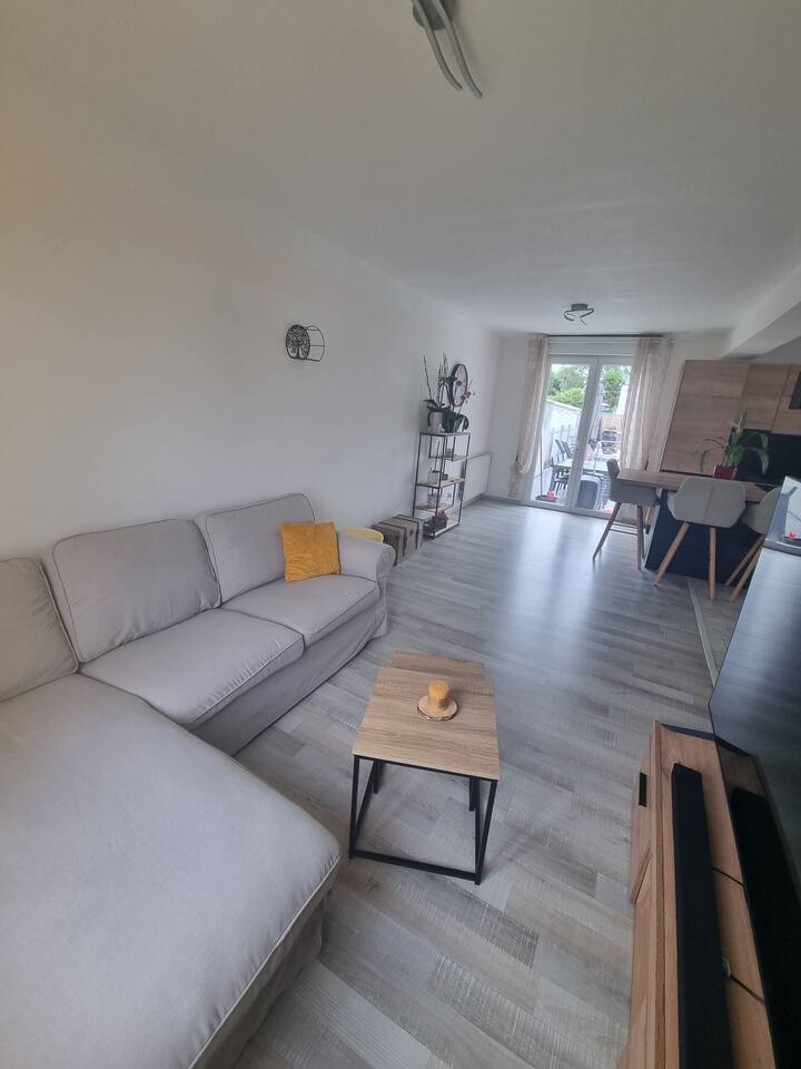 Agréable Maison De Ville Avec Piscine - Arcachon