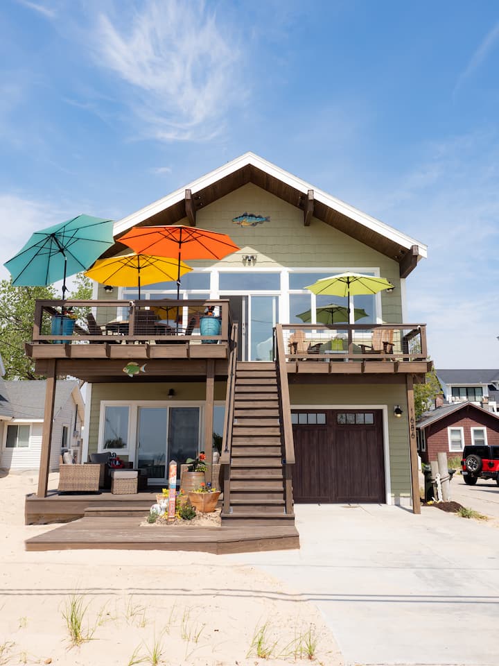 Pere Marquette Family Beach House - Muskegon, MI