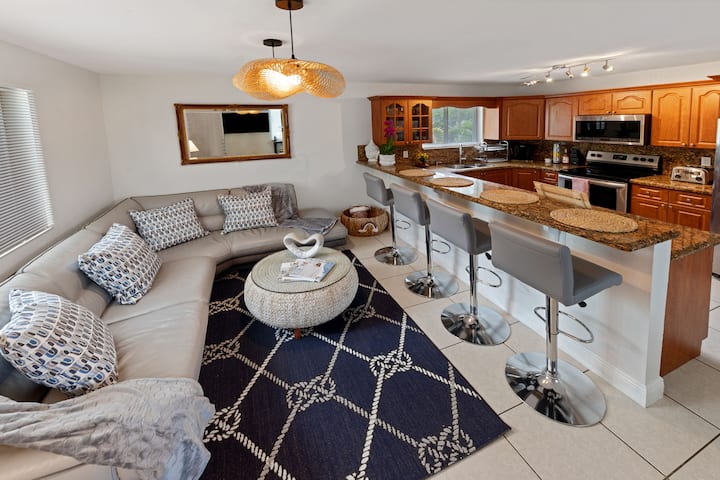 True Miami Charm/beautiful 3br Apartment - Miami, FL