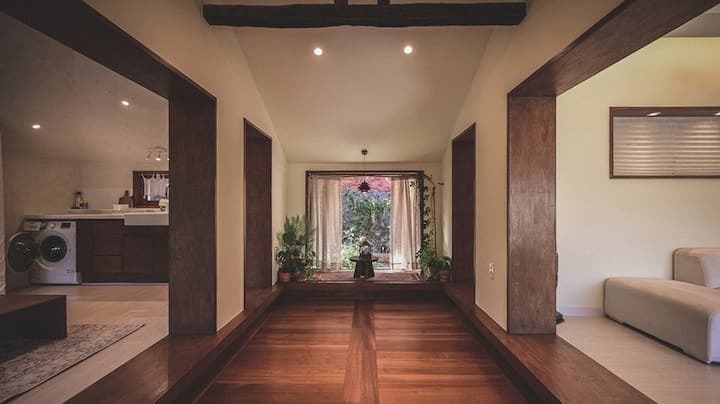 애월 제주구옥 한담해변 자쿠지 불멍  마당 [기억한담] -공항 차로 20분 - Jeju-do