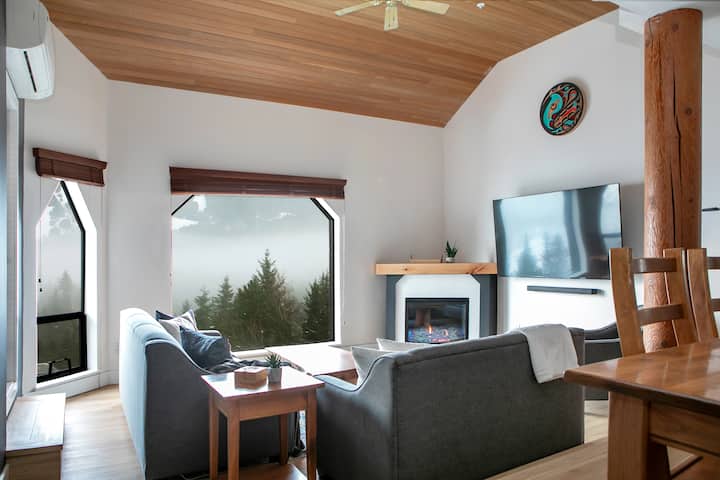 Unreal Views, Top Floor, Huge Condo, Serene Area - Whistler