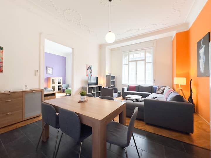 Huge Family Friendly 2br Central Apt A/c – Deco - Budapest