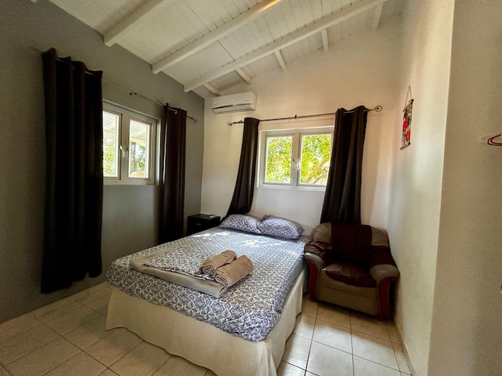 Rosa's Place - Nice Family Home Upstairs! - Curaçao