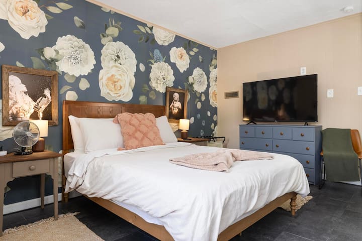 'My Tennessee Mountain Home' In Kingsport - Fort Patrick Henry Lake, TN