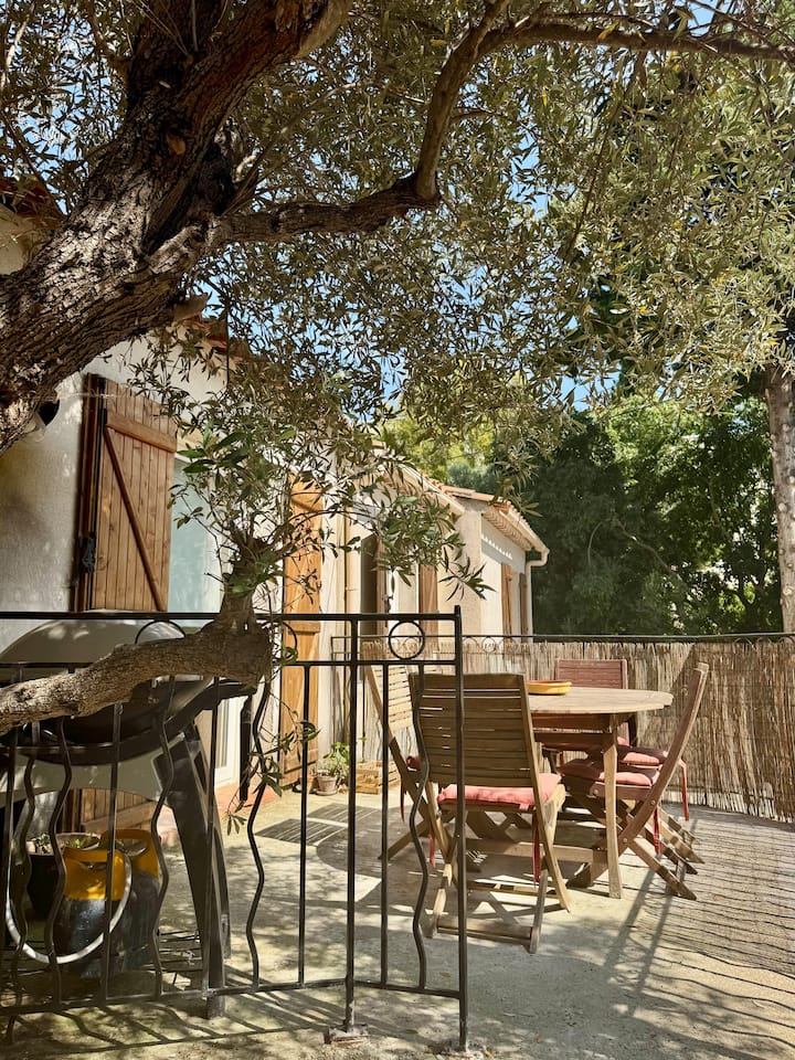 Villa Paisible Jardin/parking/clim, Proche Du Port - Cassis