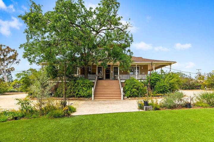 Historic Porter Hill Home- La Mesa 4 Br /4.5 Bath - El Cajon, CA