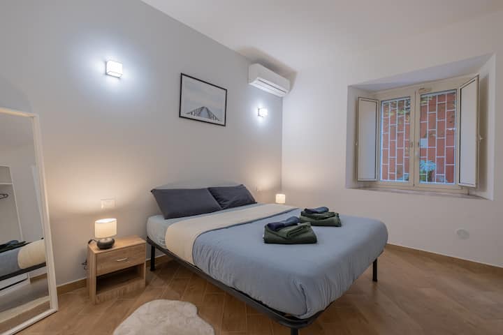 The Wonder Of Trastevere -