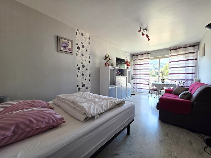 Appartement Studio à Menton Proche De Carnolès - Menton