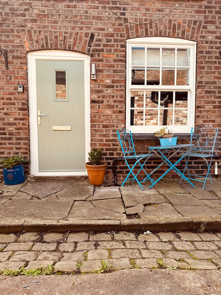 Bespoke Luxury Airbnb - Macclesfield